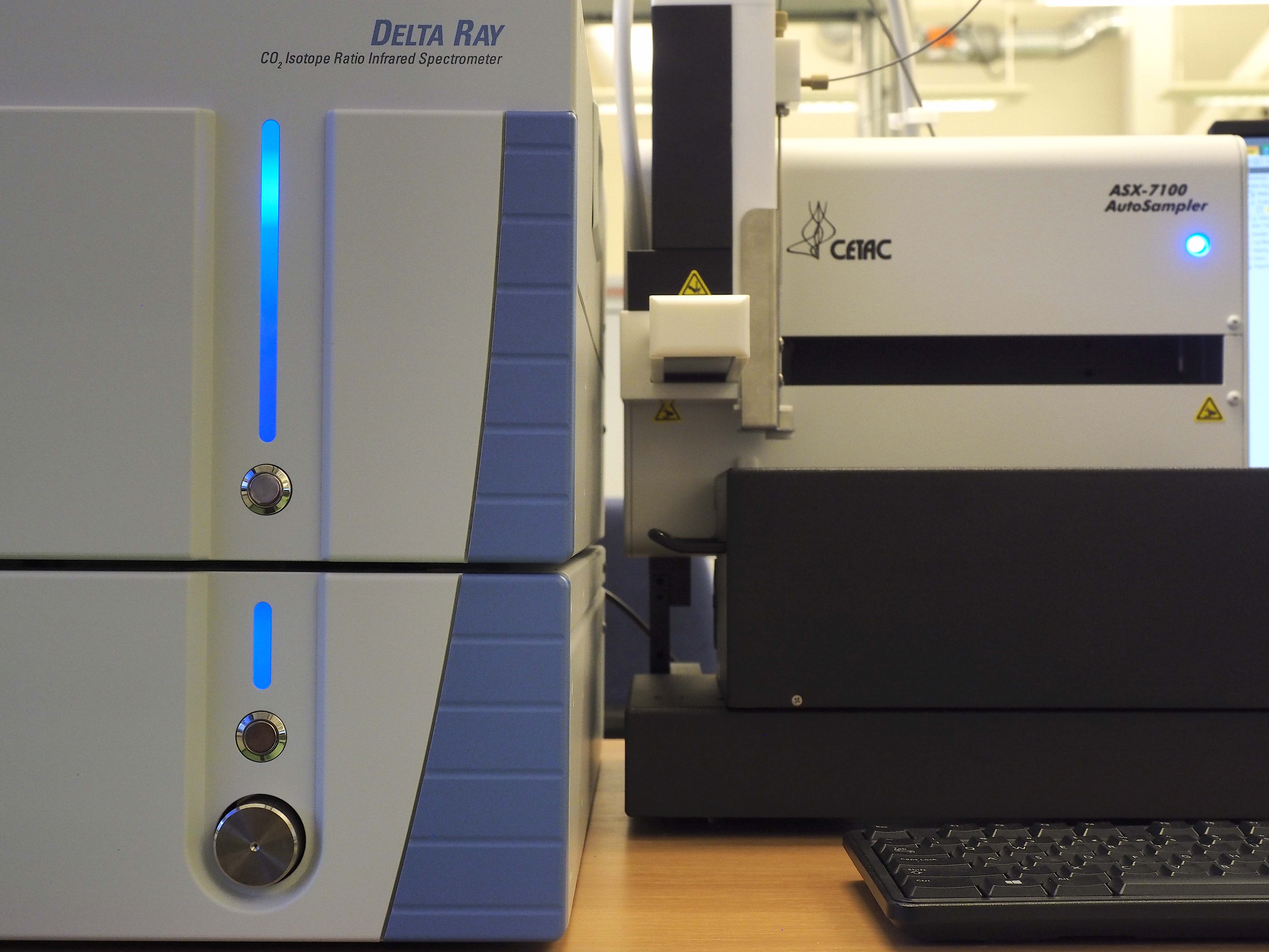 Delta Ray CO2 isotope ratio isotope spectrometer | FARLAB | UiB