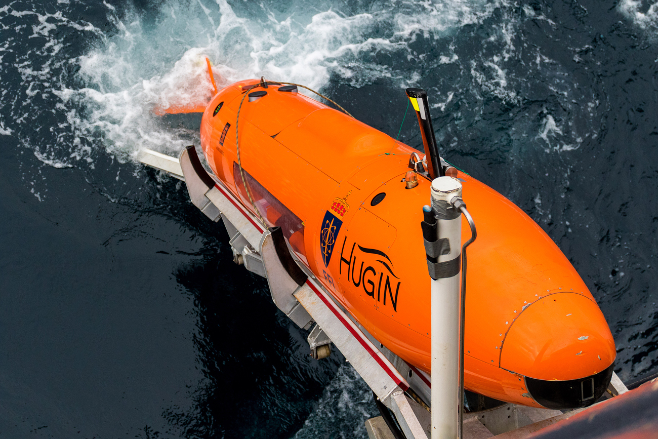 Using an AUV | Centre for Geobiology | University of Bergen