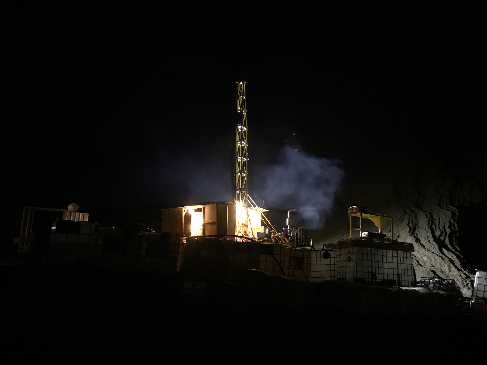 Looking at the deep biosphere through drill holes in a volcano | Centre ...