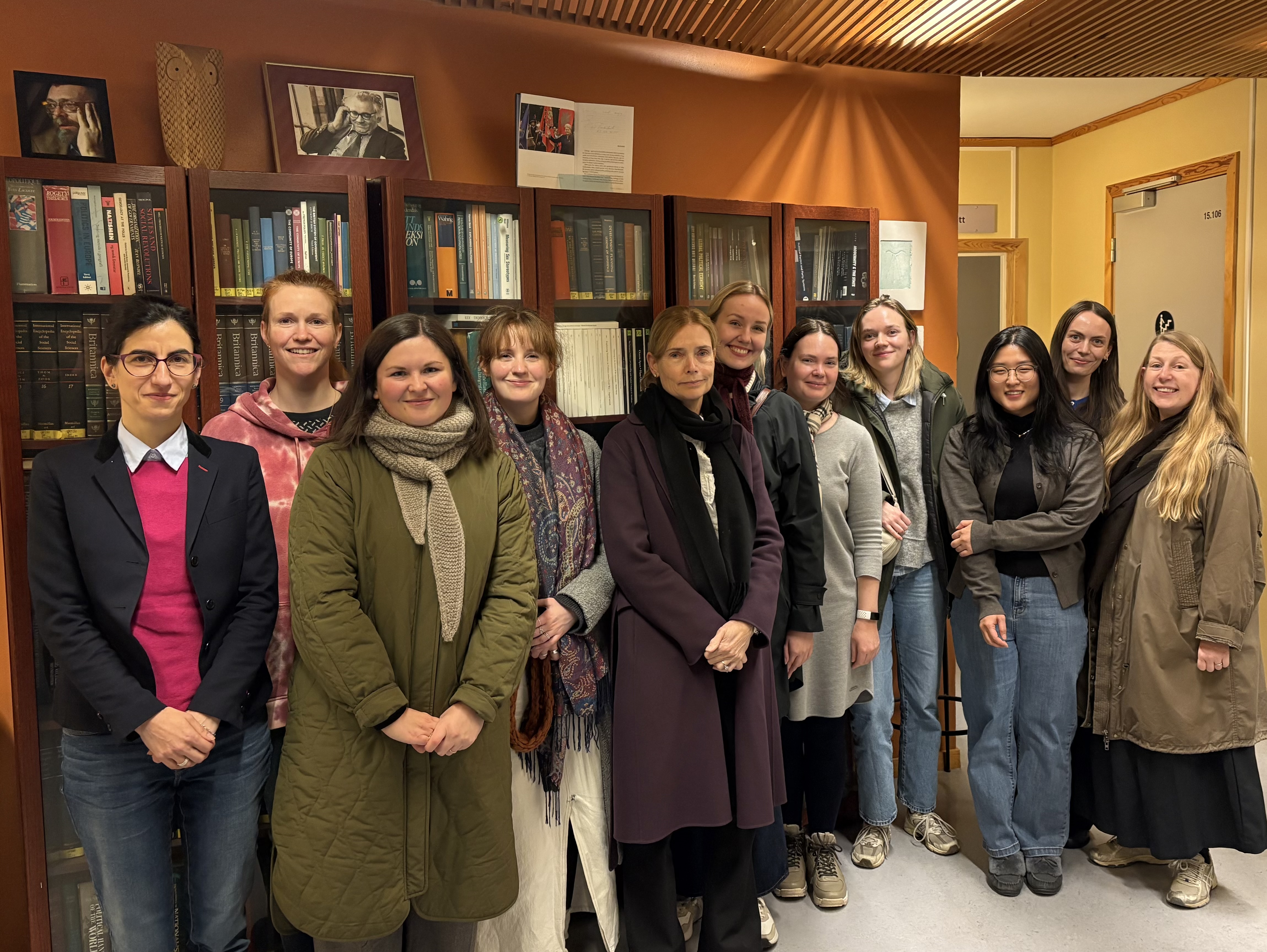 Professor Ulltveit-Moe visits the Women's network at Sampol ...