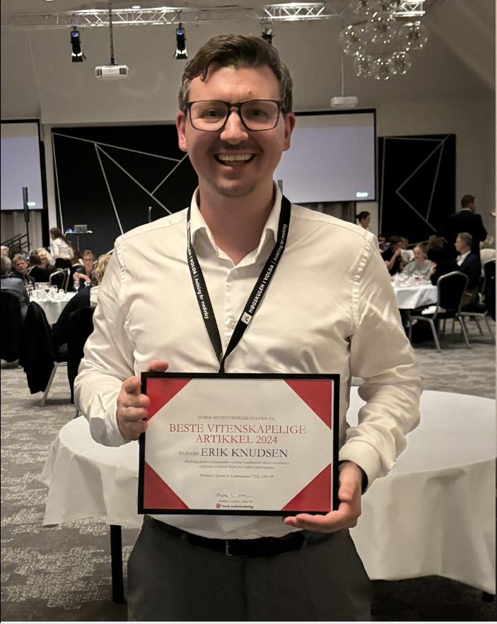 Award for best paper to Erik Knudsen | Bergen Media Use Research Group | UiB
